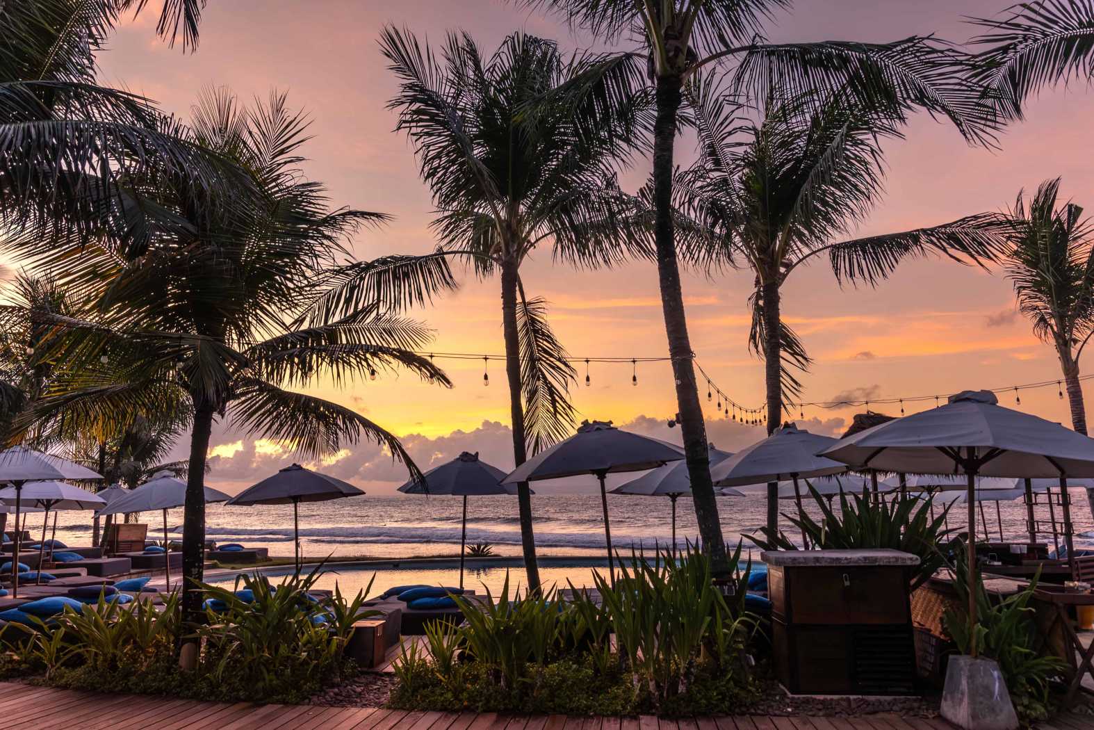 Bali Beach Club - Komune Resort Keramas Bali